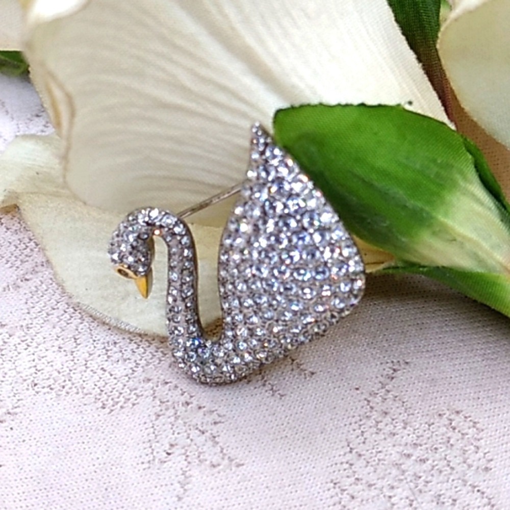 Vintage Swarovski Signed Swan Hallmark Logo Iconic Pa… - Gem